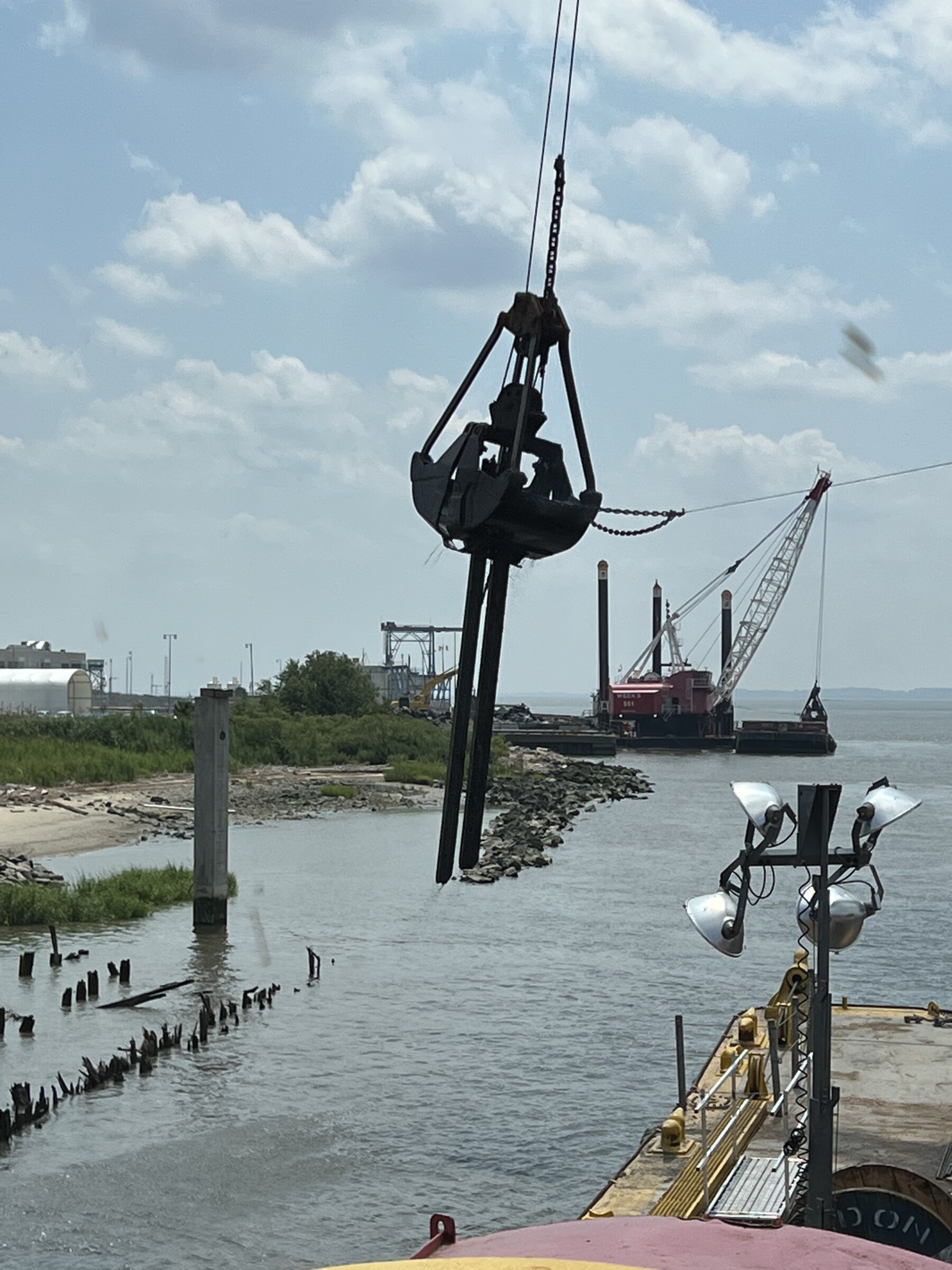 NJ Wind Port Demolition & Dredging - Weeks Marine