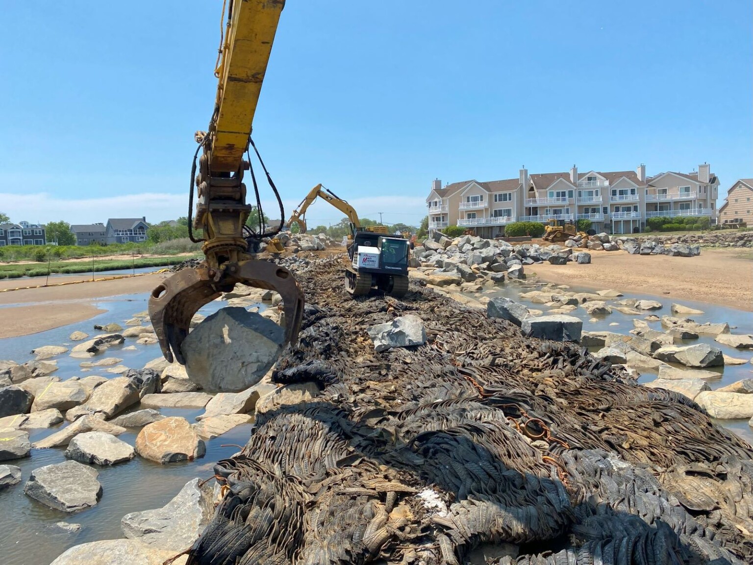 Union Beach Coastal Storm Risk Reduction Project - Weeks Marine